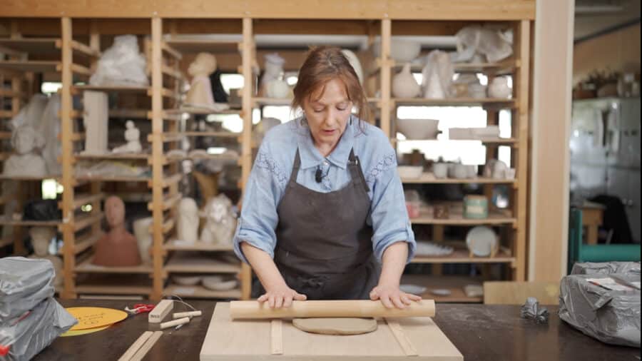 Pottery without a potters wheel: clay slabs | Cursist